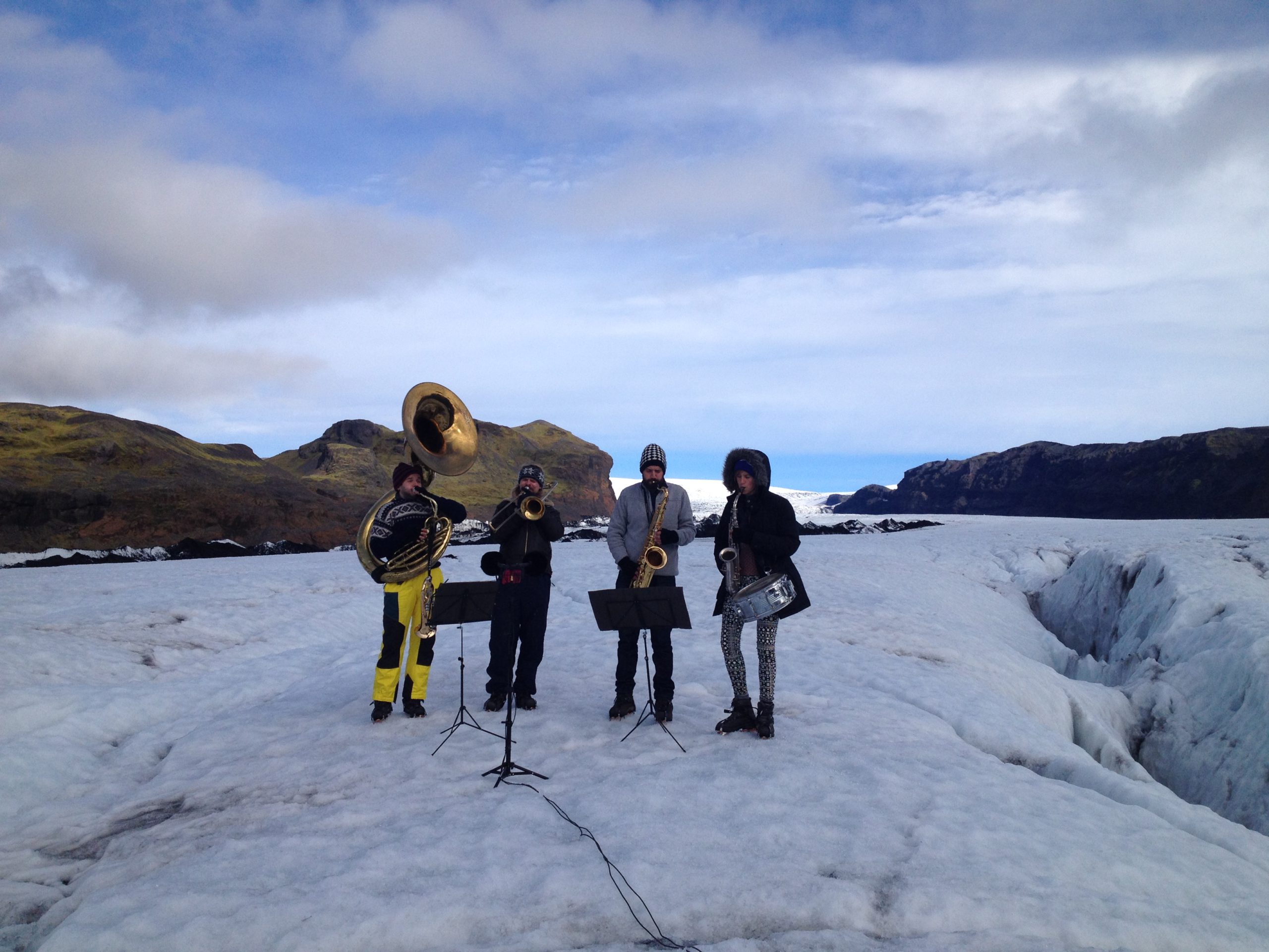 Best Experimental Documentary 2021 - De Nwe Tijd : De Nwe Tijd